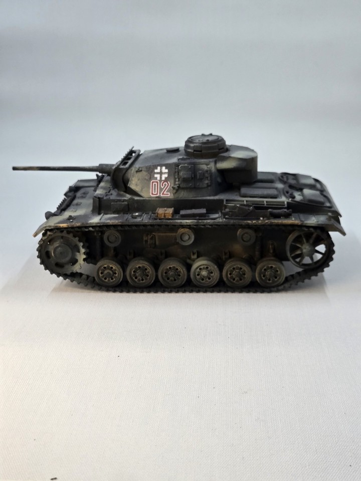 1/35 German Panzer III – Pro Built & Weathered Model Tank – Winter Camo ...