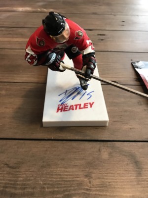 Signed Dany Heatley Mcfarlane NHL Series 13 Figure Autograph | eBay
