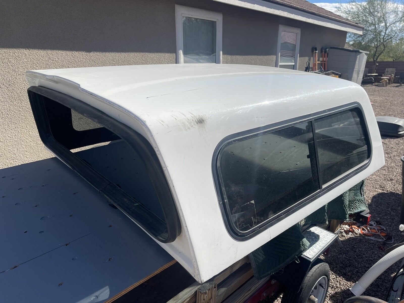 Truck camper shells Came Off Of Toyota Not Sure Model Look At ...