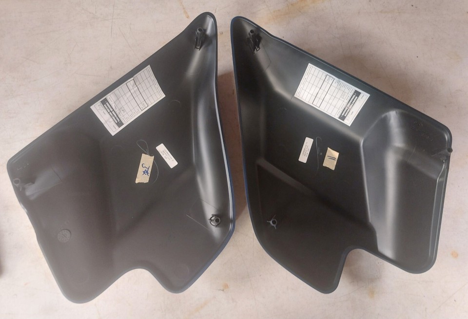 HARLEY DAVIDSON Left and Right Side Covers 66670-97 | eBay