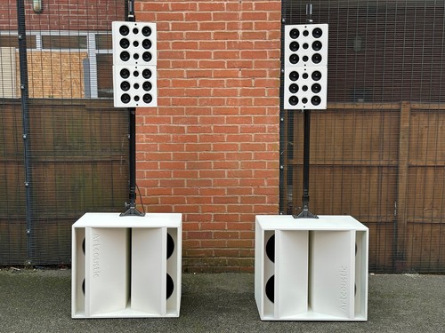 Artcoustic PA System, 4 x Line Array Speakers, 2 x Scoop Bass Bins ...