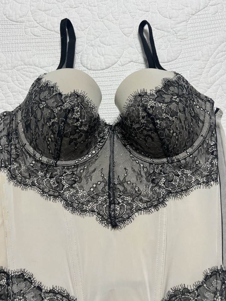 Victoria Secret Bra 36B Longline Bra Corset Bustier Bra Seamed Beige ...