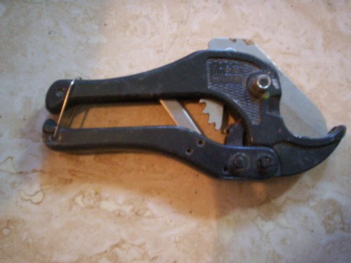 brasscraft BC T002 RATCHETING PVC CUTTER TOOL 1-5/8" 41mm CUTTING ...