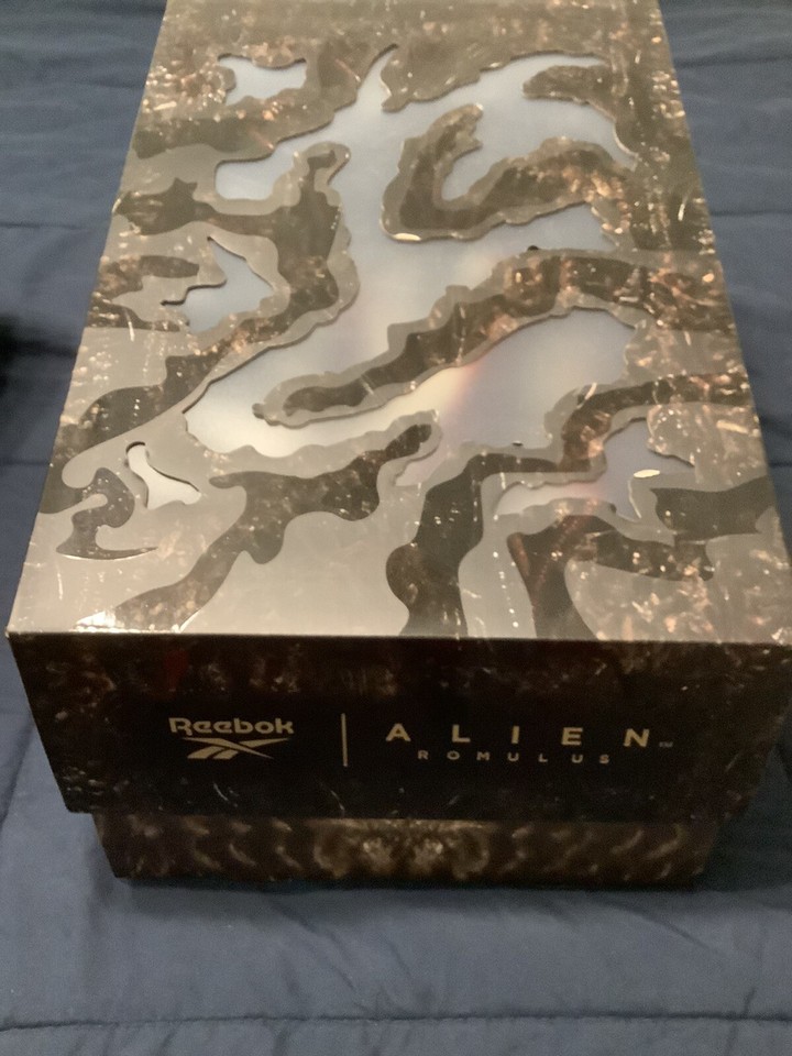 Reebok BB 4000 II Mid Aliens Stomper Romulus Size 10.5 Men’s Weyland ...