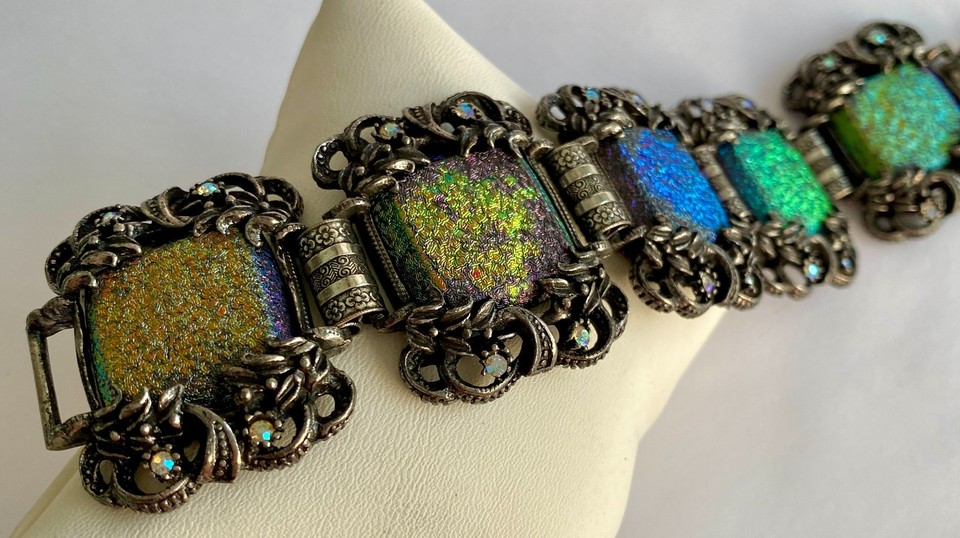 Vintage Iridescent Panel Bracelet Ornate Glass Cabochon Heliotrope ...