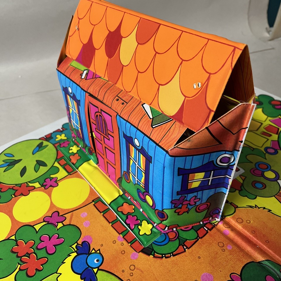 Vintage Mattel 1960s Liddle Kiddles Pop Up Town With Harriet, Shirley ...