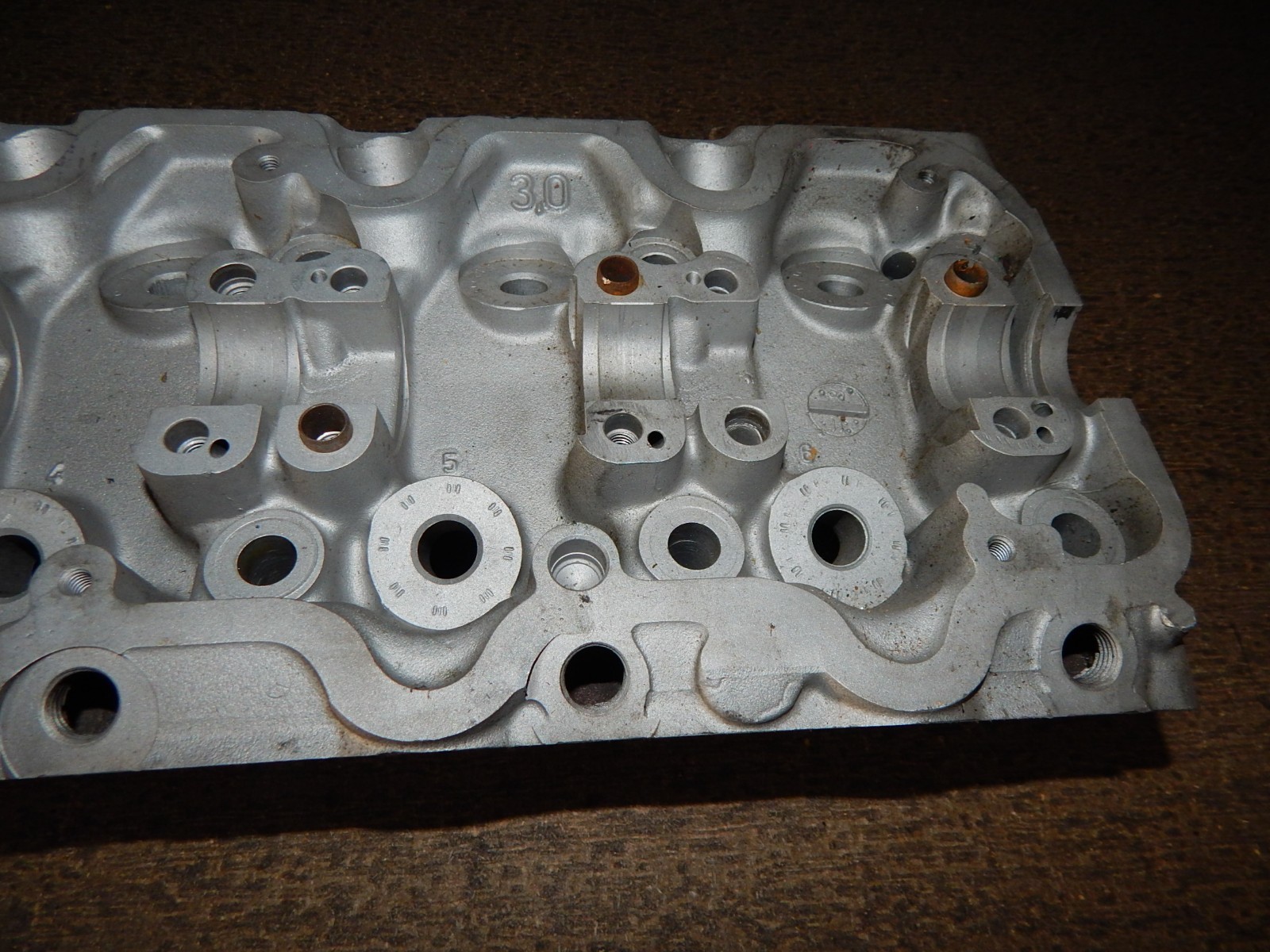 Original MERCEDES BENZ W124 M103 Valve Cover Cylinder Head A1030161001 ...