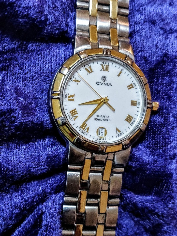 Cyma Vintage Le Locle Quartz Swiss Made Mens Luxury Watch | eBay