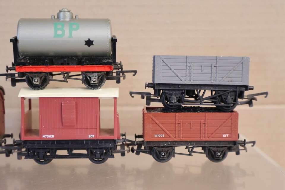 Triang Hornby Rake Of 6 Br Shell Bp Tank Pferdebox Offen Kabel Trommel ...