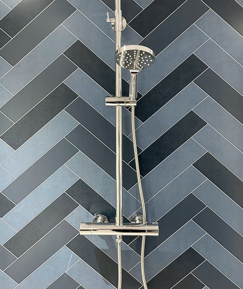 Large 1000mm Wide Shower Panels Bathroom Wet Wall Cladding PVC 10mm ...