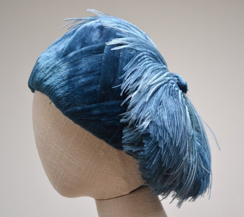 VINTAGE BLUE FEATHER HAT - UNIQUE | eBay