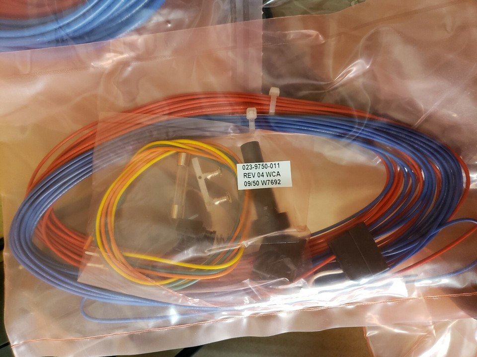 EF Johnson 5300 ES Radio Installation Kit W. Control head + Accessories ...