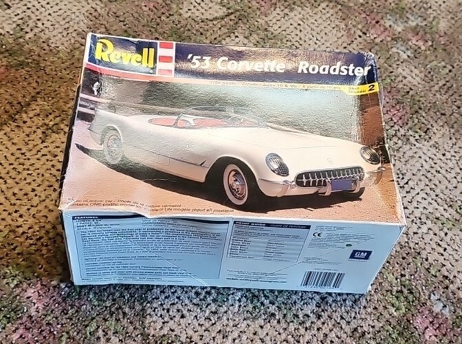 REVELL 53 Corvette Roadster 1/24 Scale 852164 | eBay