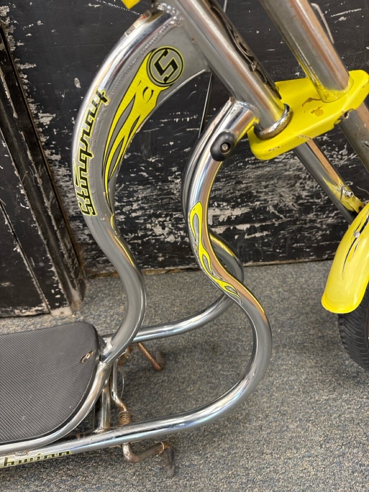 Schwinn Stingray Scooter Yellow | eBay