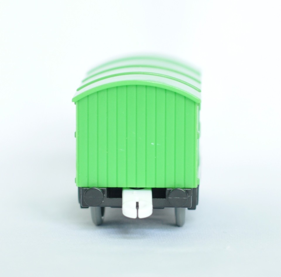 EUC Thomas & Friends Trackmaster Railway GREEN BOX CAR 2006 Cargo Train ...