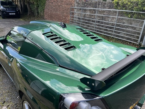 Vauxhall VX220 & Opel Speedster fibreglass vented engine cover / rear ...