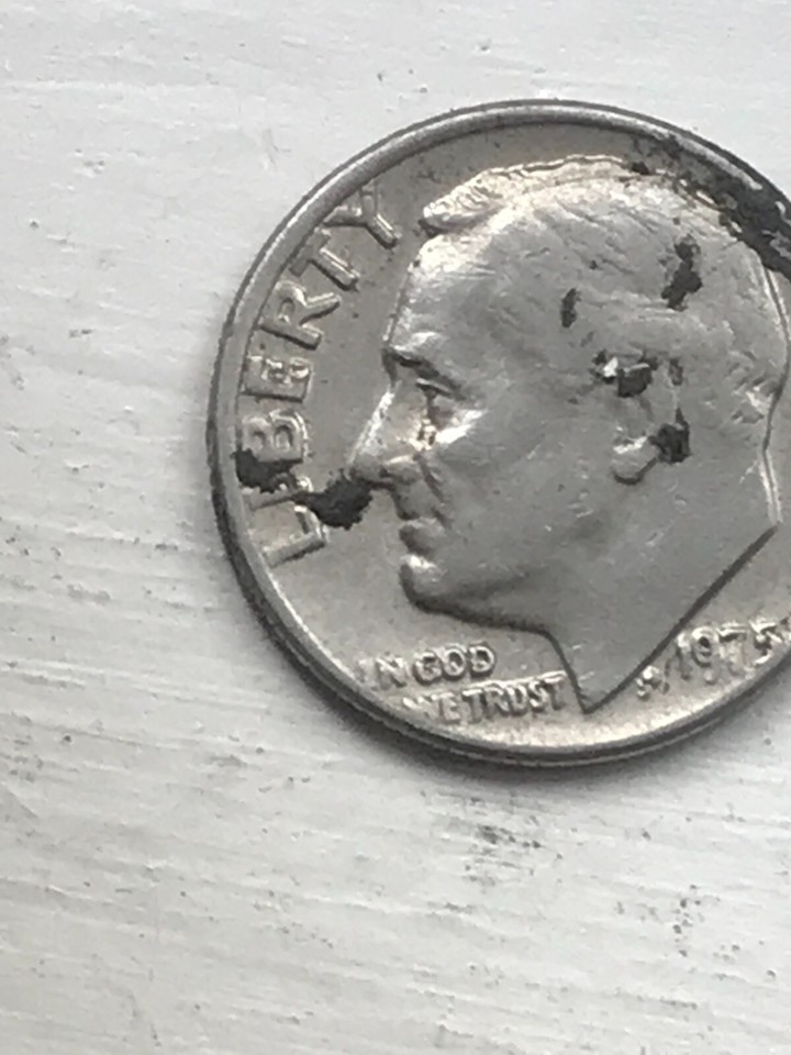 1975 ROOSEVELT DIME RARE - NO MINT MARK **ERRORS**, w on rim "IN GOD WE ...