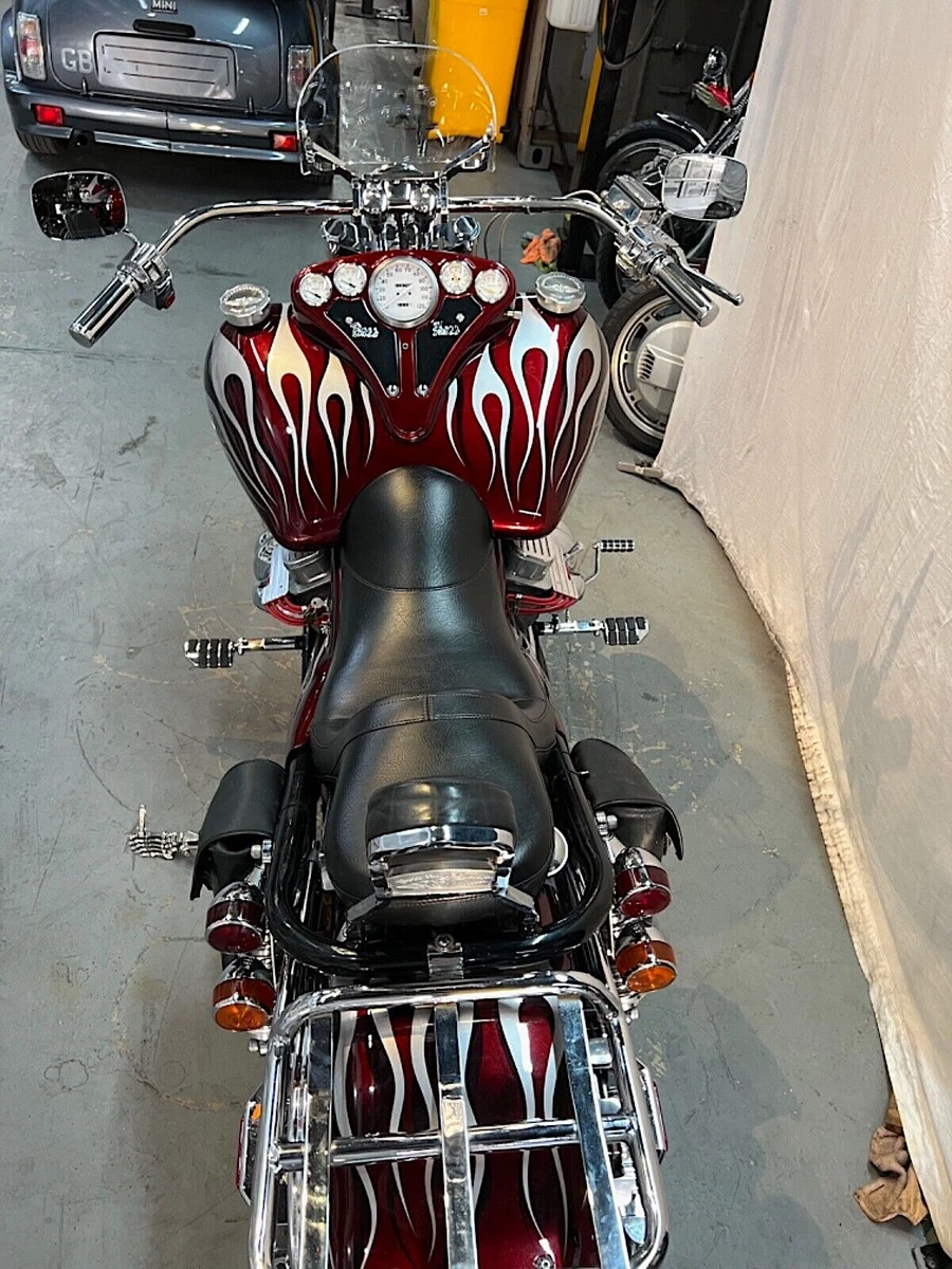 The Boss Hoss Motorcycle Rocks a V-8 Engine