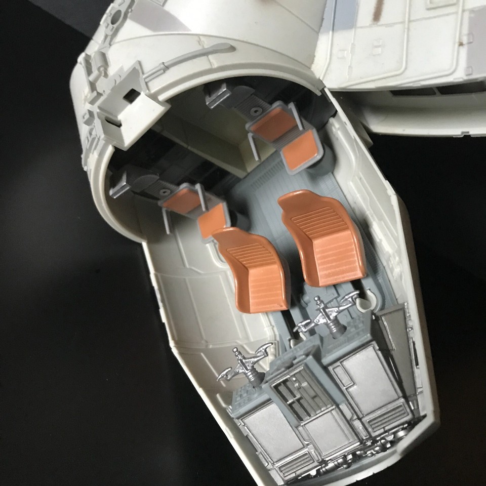 Star Wars Legacy Millennium Falcon Cockpit Interior Custom Diorama ...