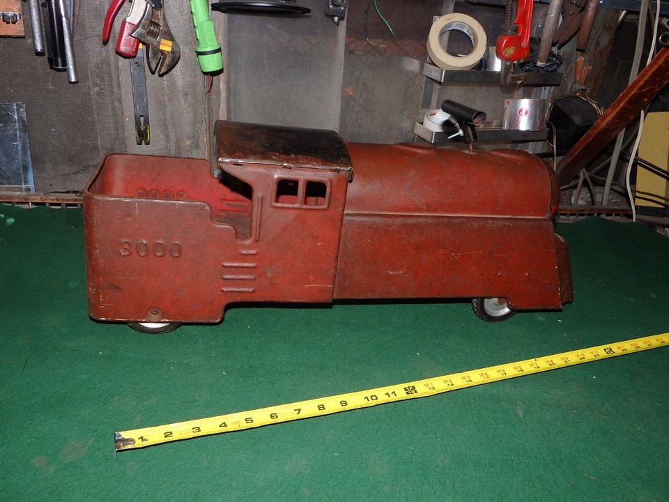 Antique Vintage Marx 3000 Pressed Steel Toy Ride On Train Locomotive ...