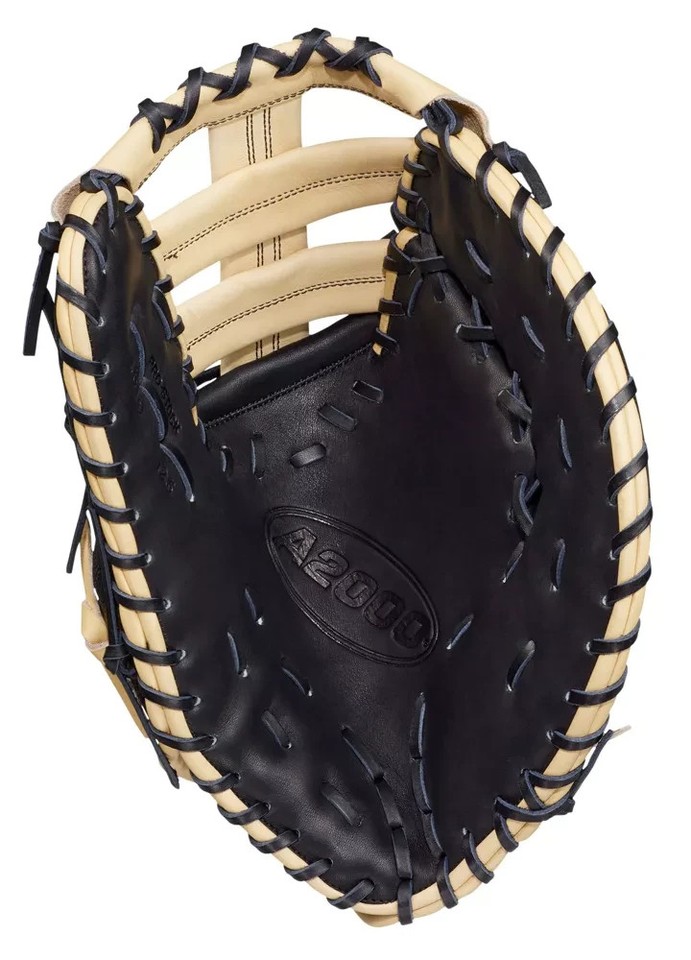 Wilson 12.5'' José Abreu A2000 Series First Base Mitt - Right Hand ...