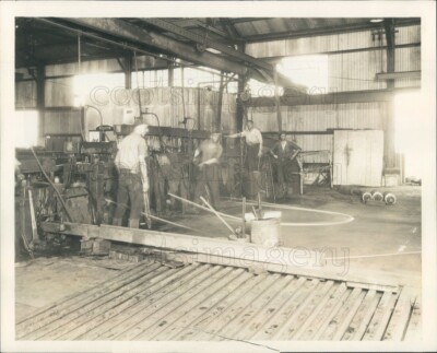 1927 Press Photo 1920s Steel Workers Northwest Steel Rolling Mills ...