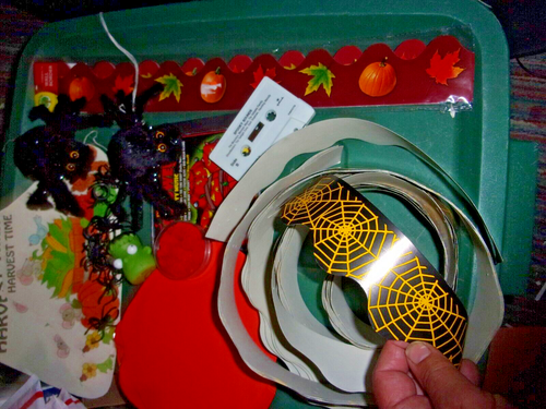 Classroom decor Fall & Halloween Border, Spider rings, spider tape/cd ...