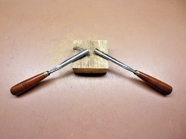 2 BUCK BROS. Shallow Gouge Chisels 1/2" & 5/8" Woodworking Chisels VG ...