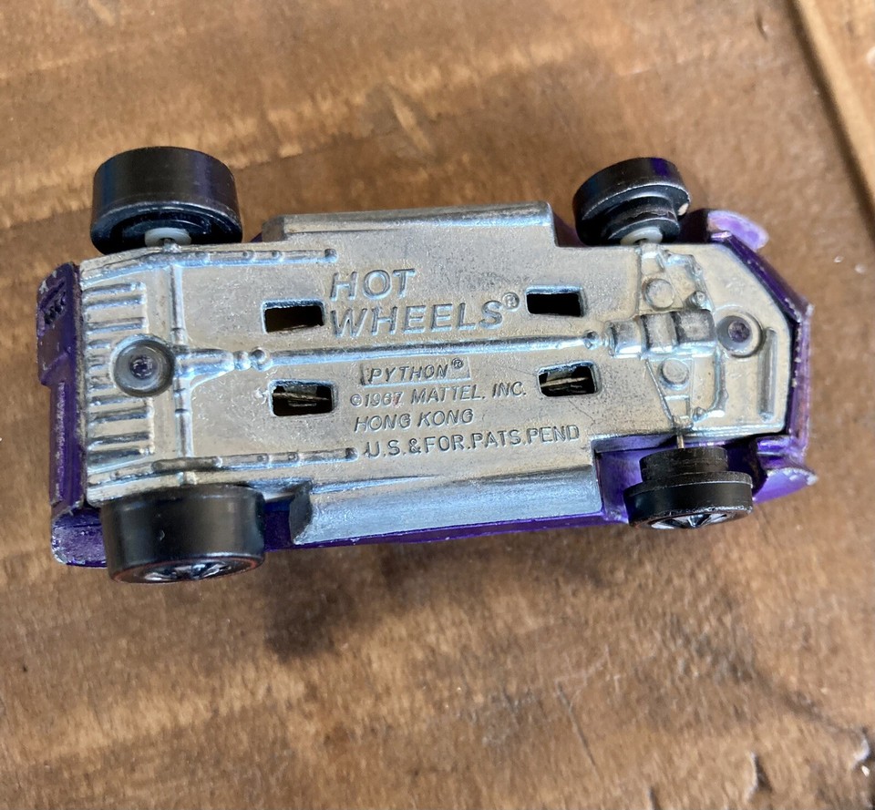 Hot Wheels Redline Python 1967 Purple White Interior Made In Hong Kong | eBay