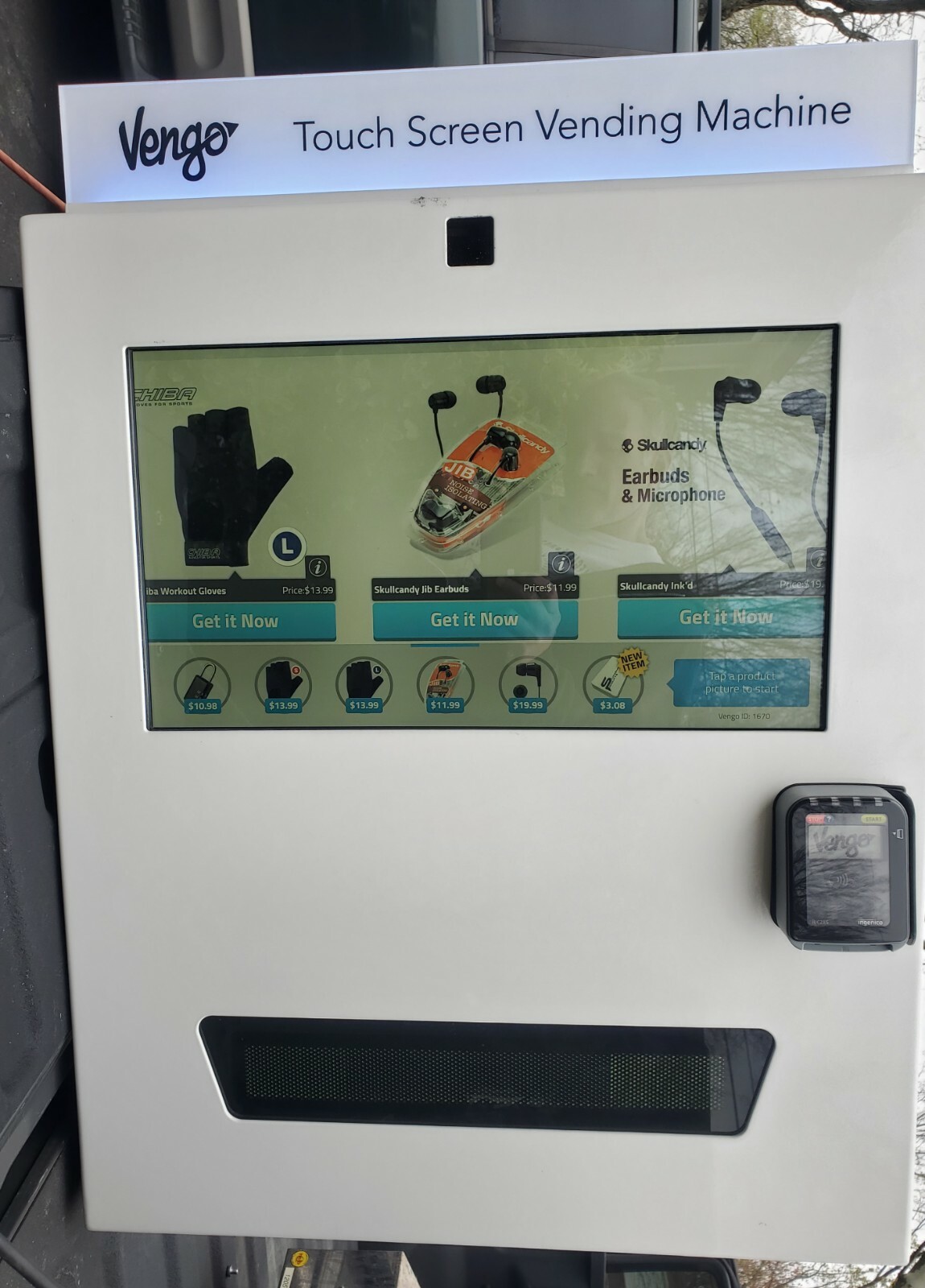 Vengo Vending Machine- touch screen ÷ cashless wall mounted vending ...