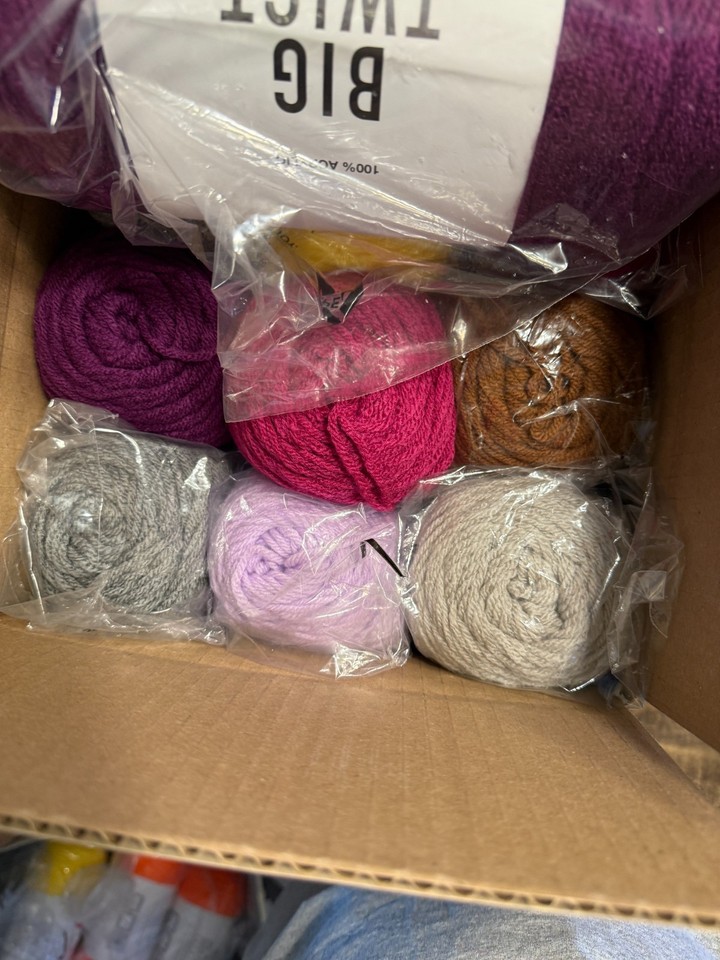 Yarn Destash – 10 Skeins Big Twist Value Yarn – Random Colors Lot Bulk ...