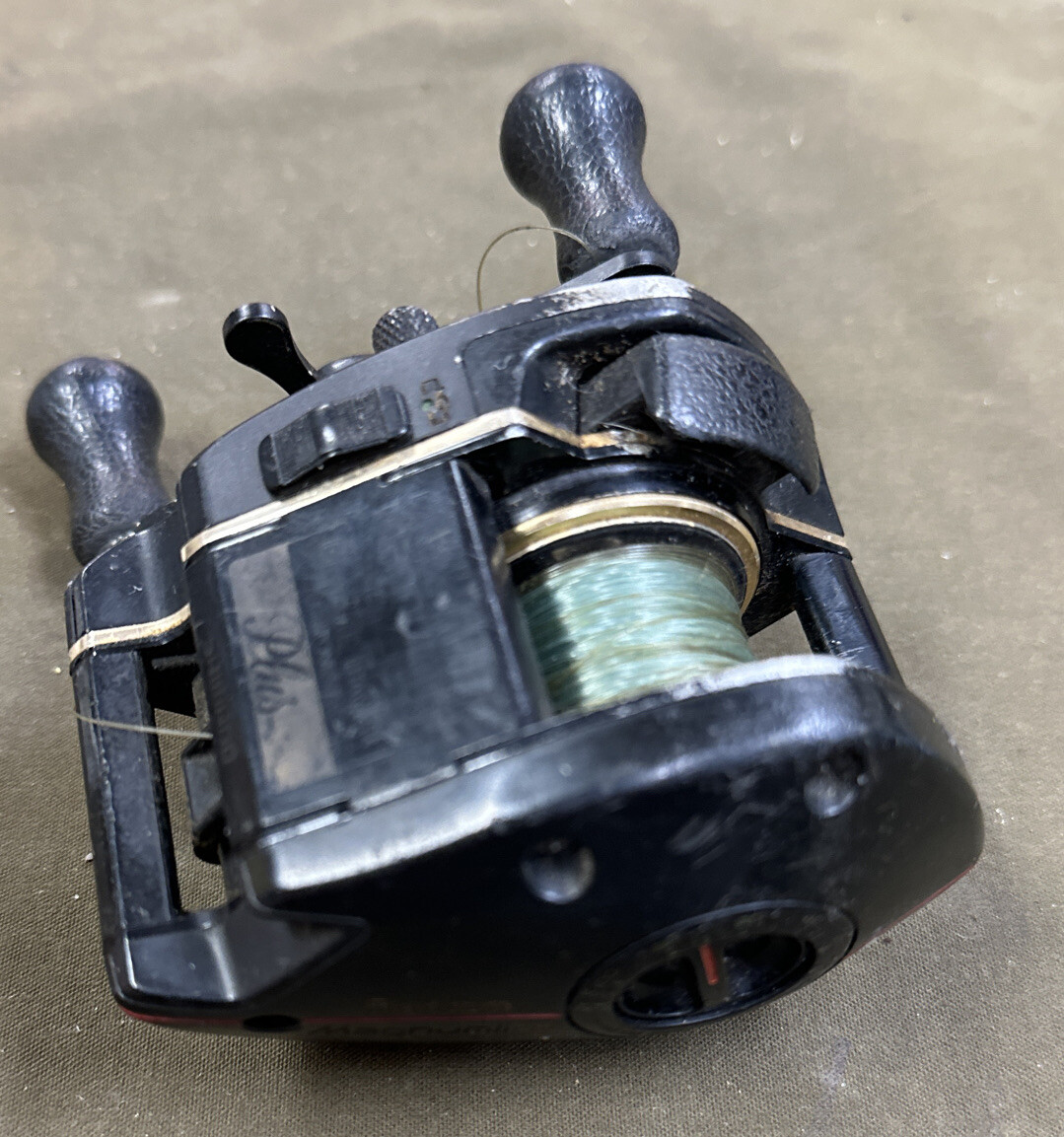 Shimano Bantam Magnumlite 2000SG Plus - Baitcasting Fishing Reel ...