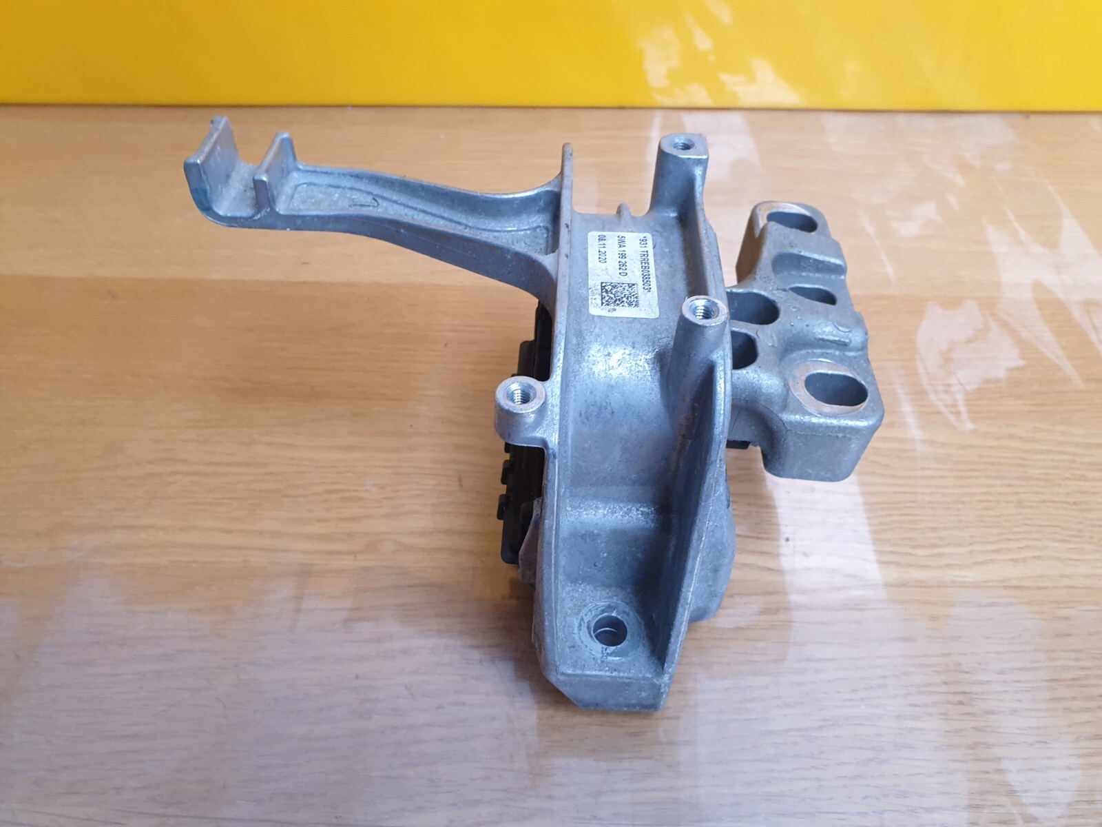 Genuine OEM Audi VW Seat SKODA Engine Mount 5WA199262D for sale online ...