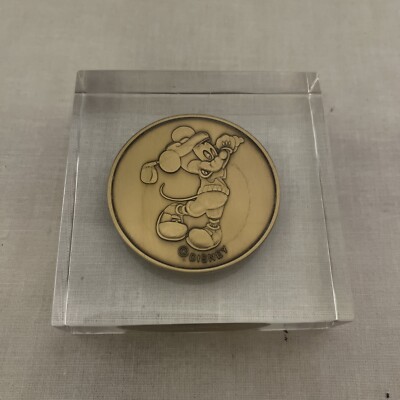 Vintage Rare Mickey Mouse Walt Disney 2 Inch Coin Style Golf Encased ...