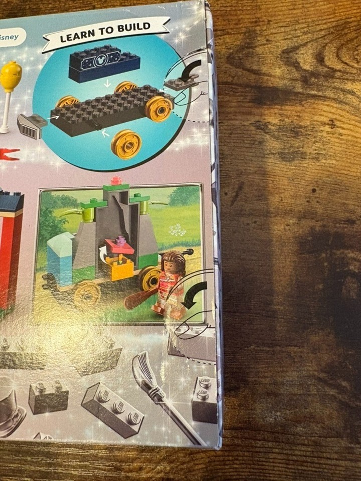 Lego 43212 | Disney 100 Celebration Train | New & Sealed | Mickey Mouse ...