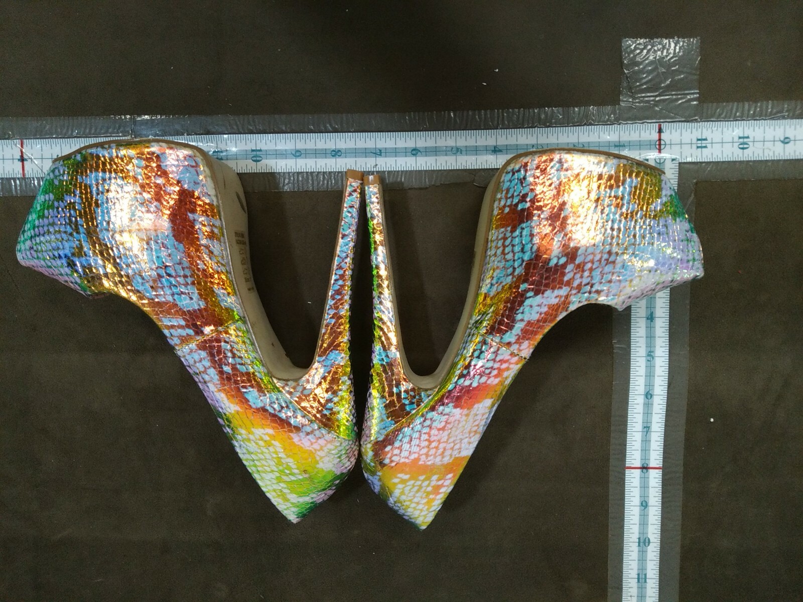 Bertinni Women's Platform stiletto Heels Size 7 holographic snakeskin ...