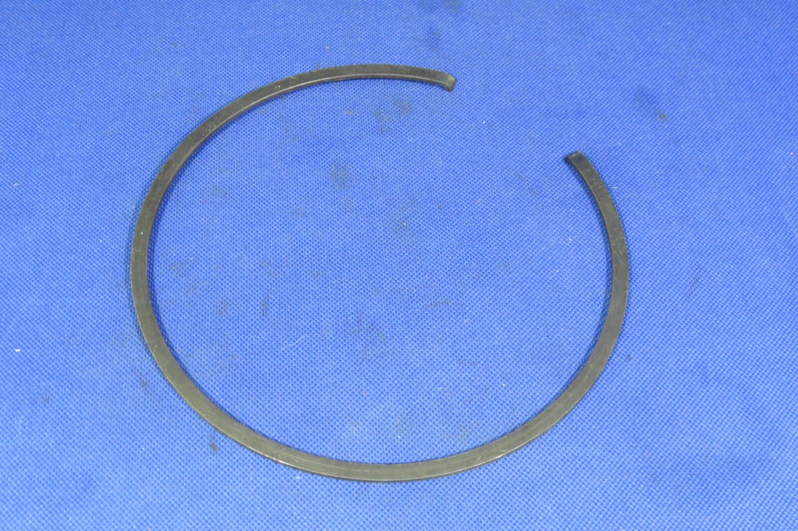 AJS STORMER 250 370 410 CLUTCH DIAPHRAGM RETAINING CIRCLIP 28335 NOS ...