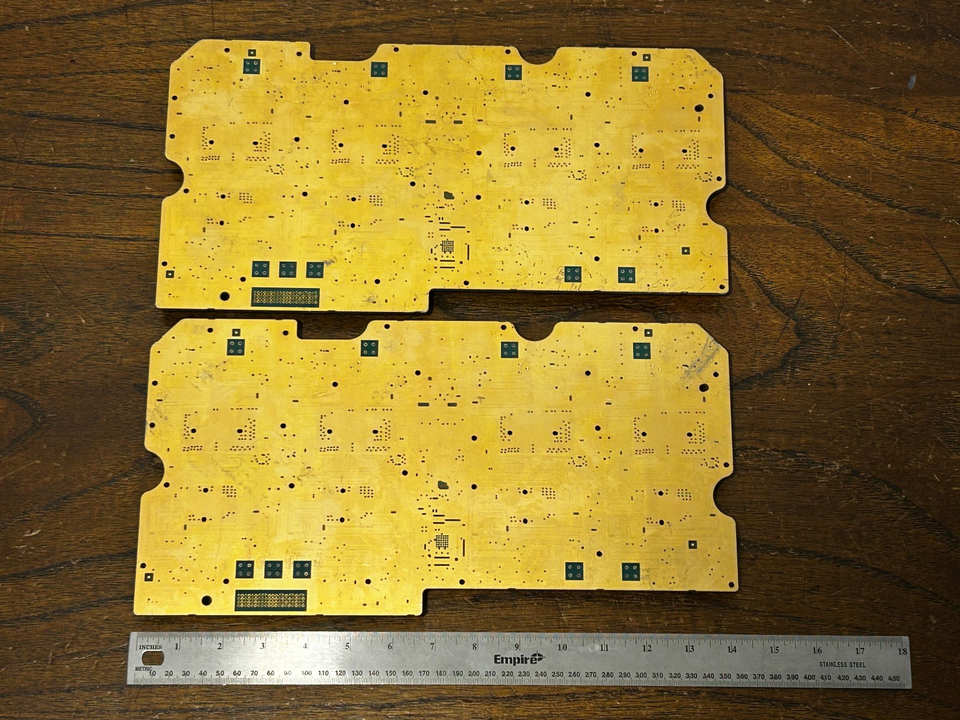 10 lbs. VINTAGE GOLD PLATED Circuit Boards PCB GOLD SCRAP Samsung etc ...