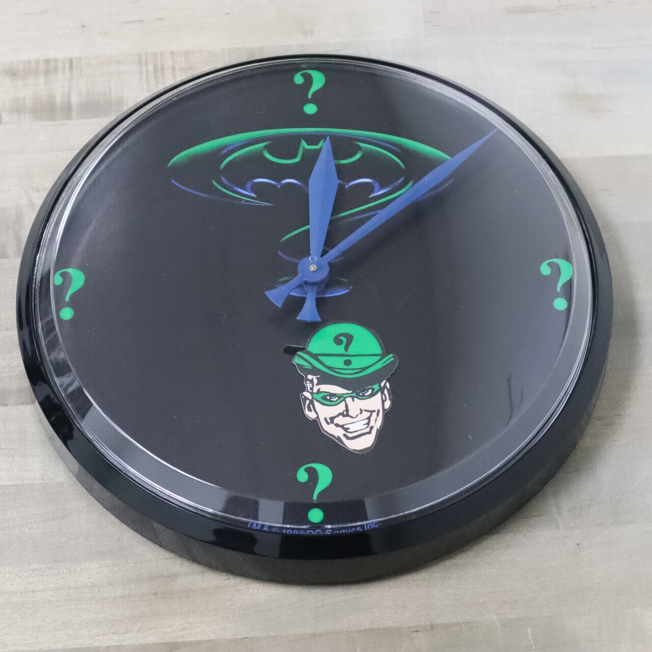 DC Comics 1995 The Batman & Riddler Time Wall Clock 1.5 V Battery ...