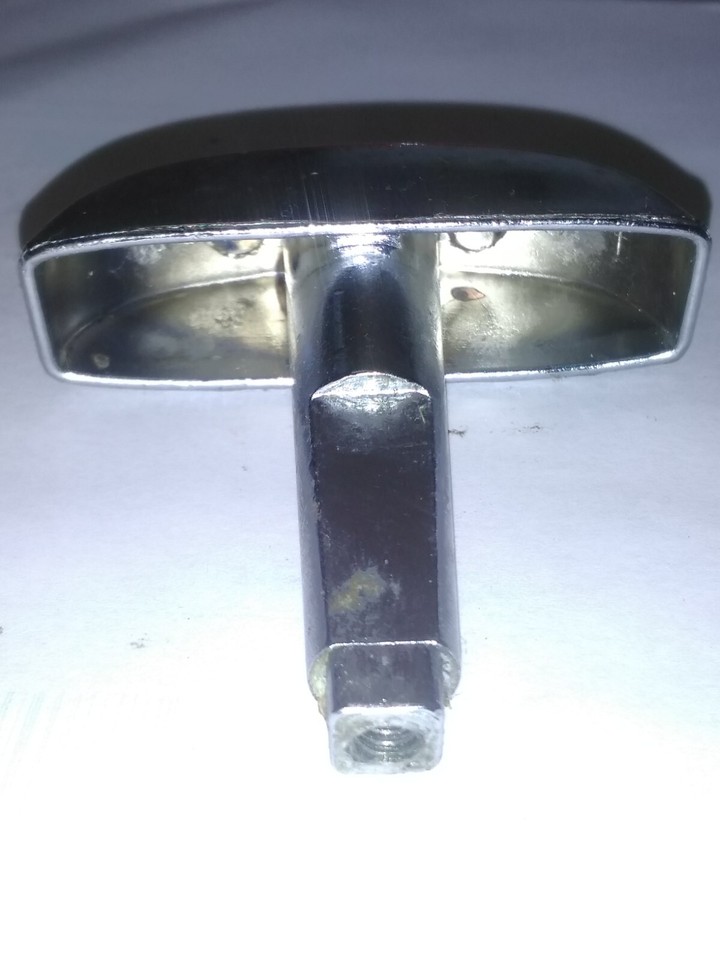 Oak Acorn Vista 300 / 450 Vending Machine Gumball Turn Handle EMBOSSED ...