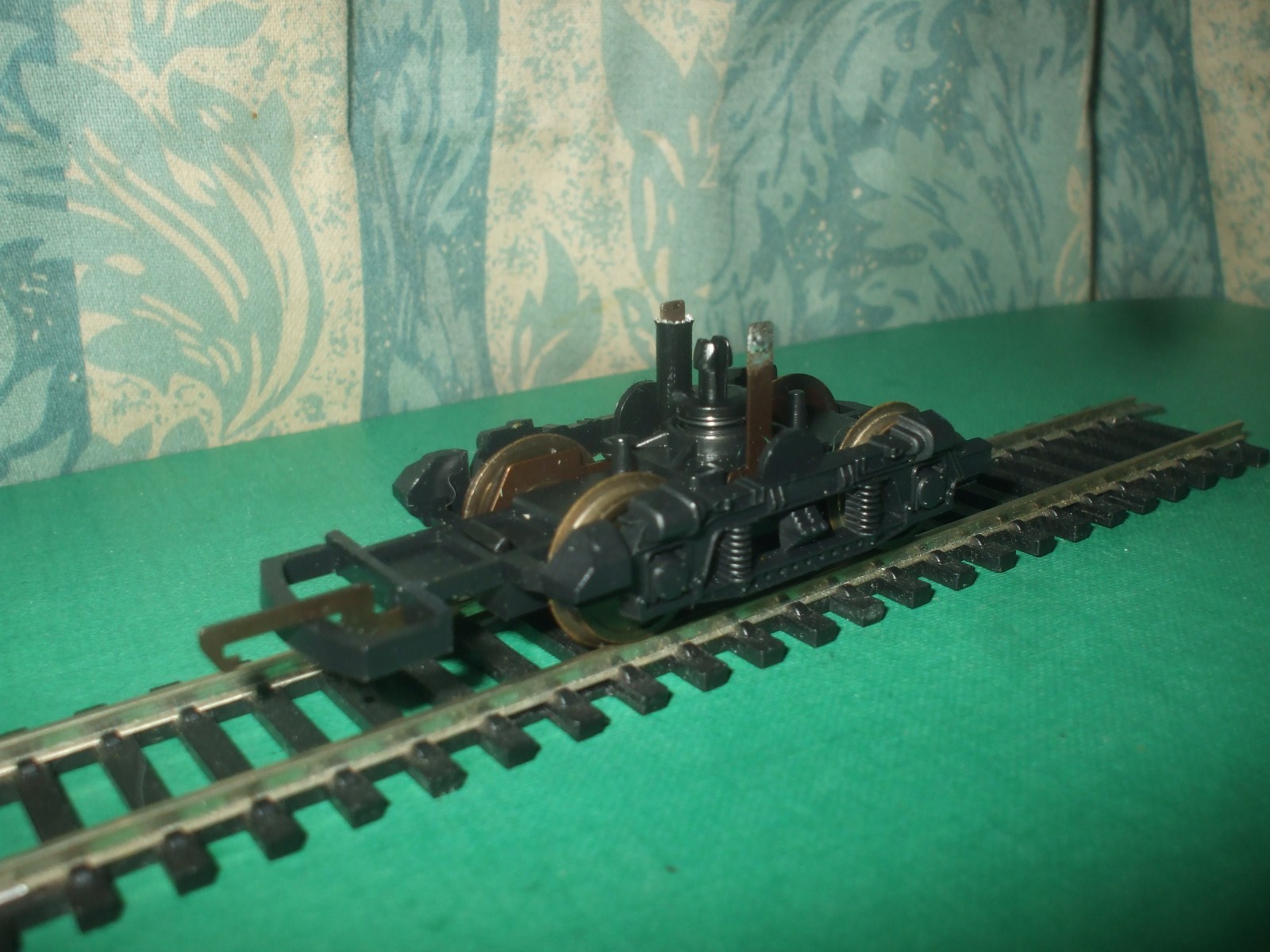 LIMA BR CLASS 20 UNPOWERED BOGIE WITH PICKUPS ONLY - No.1 | eBay UK
