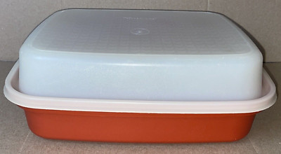 Vintage Tupperware Square Container with Lid – Burnt Orange Base ...