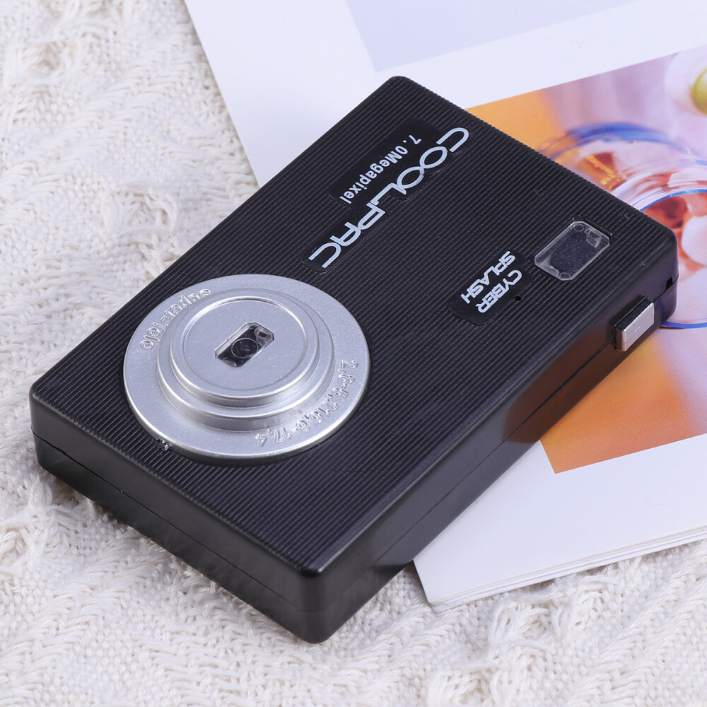 Novelty Trick Squirt Camera Joke Prank Water Halloween Party Accessory Toy | eBay