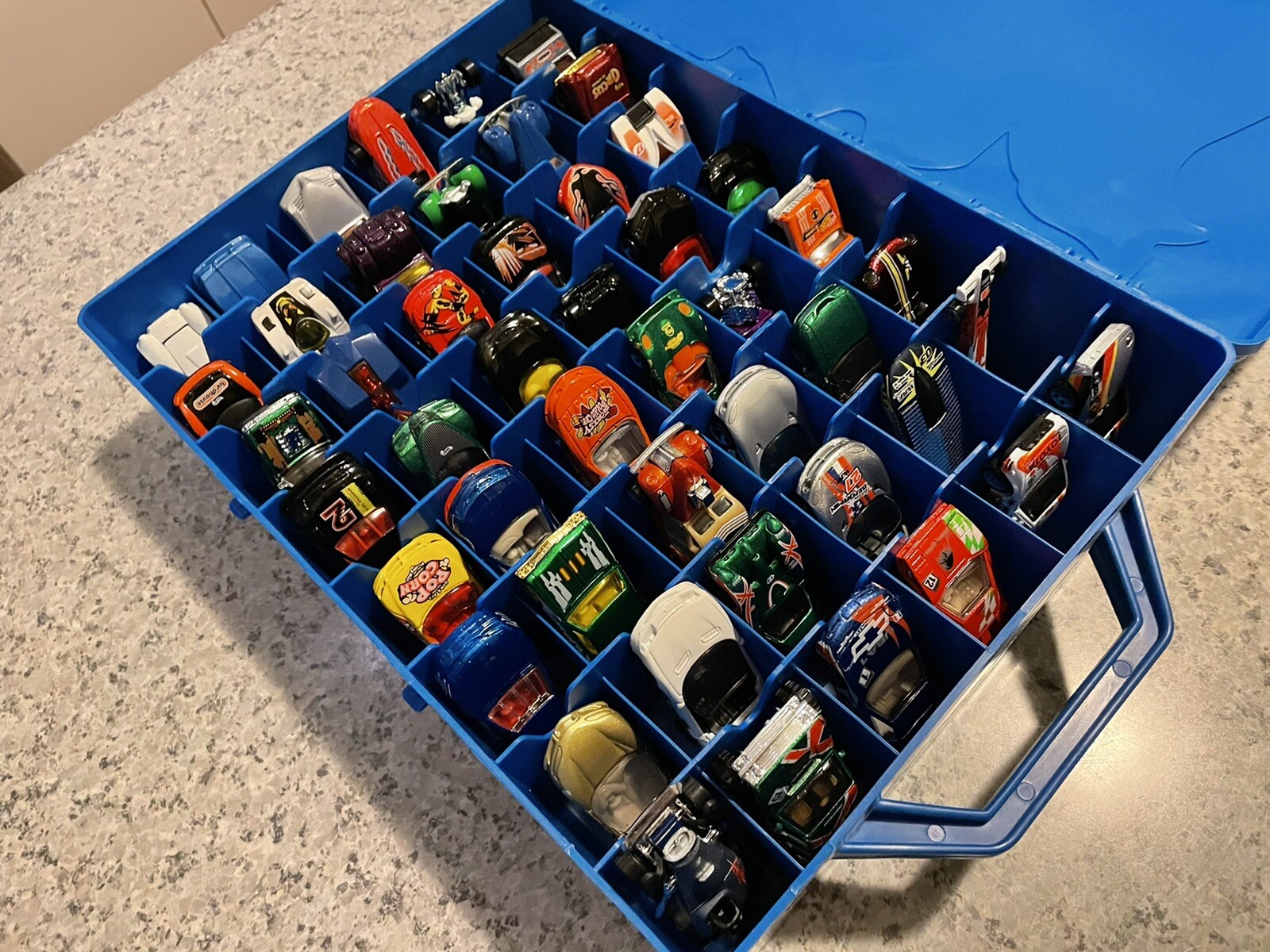Vintage Hot Wheels 48-Car Carrying Case with Lot of 48 Cars | eBay