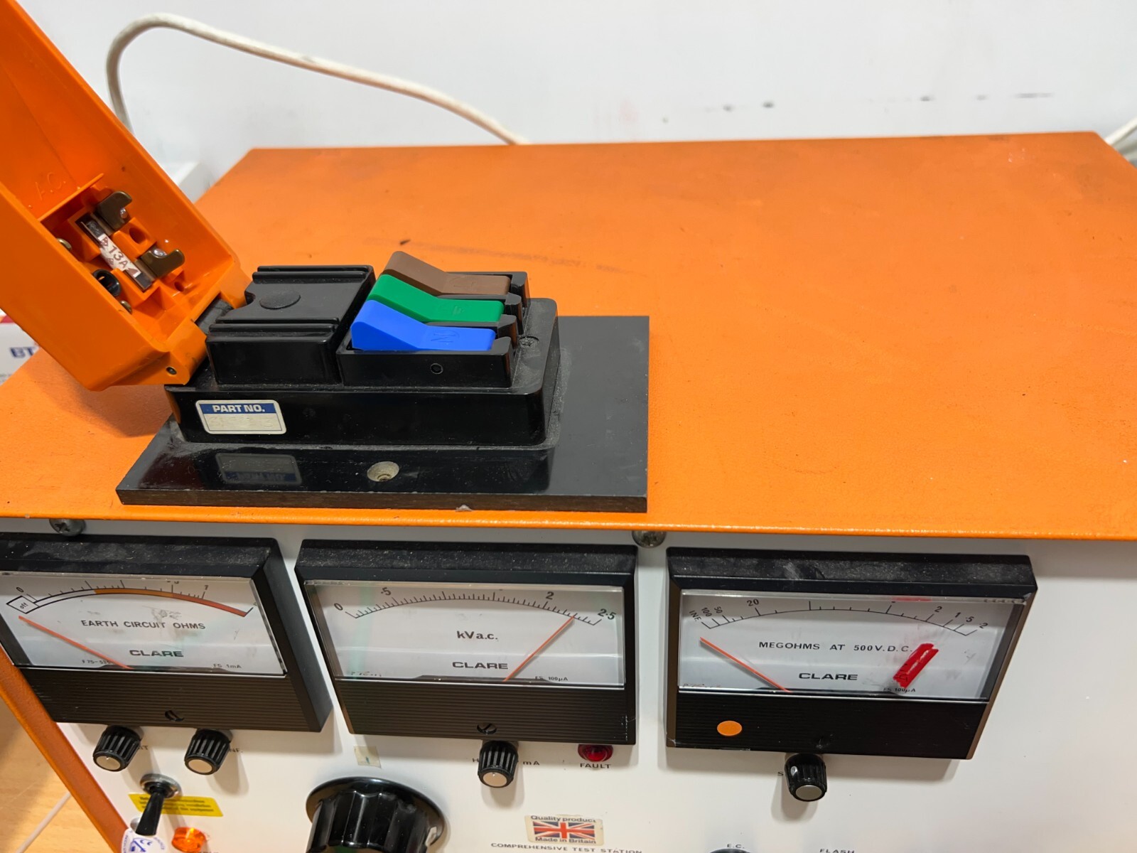 CLARE High Voltage Flash Insulation Tester Clare Flash Insulation ...