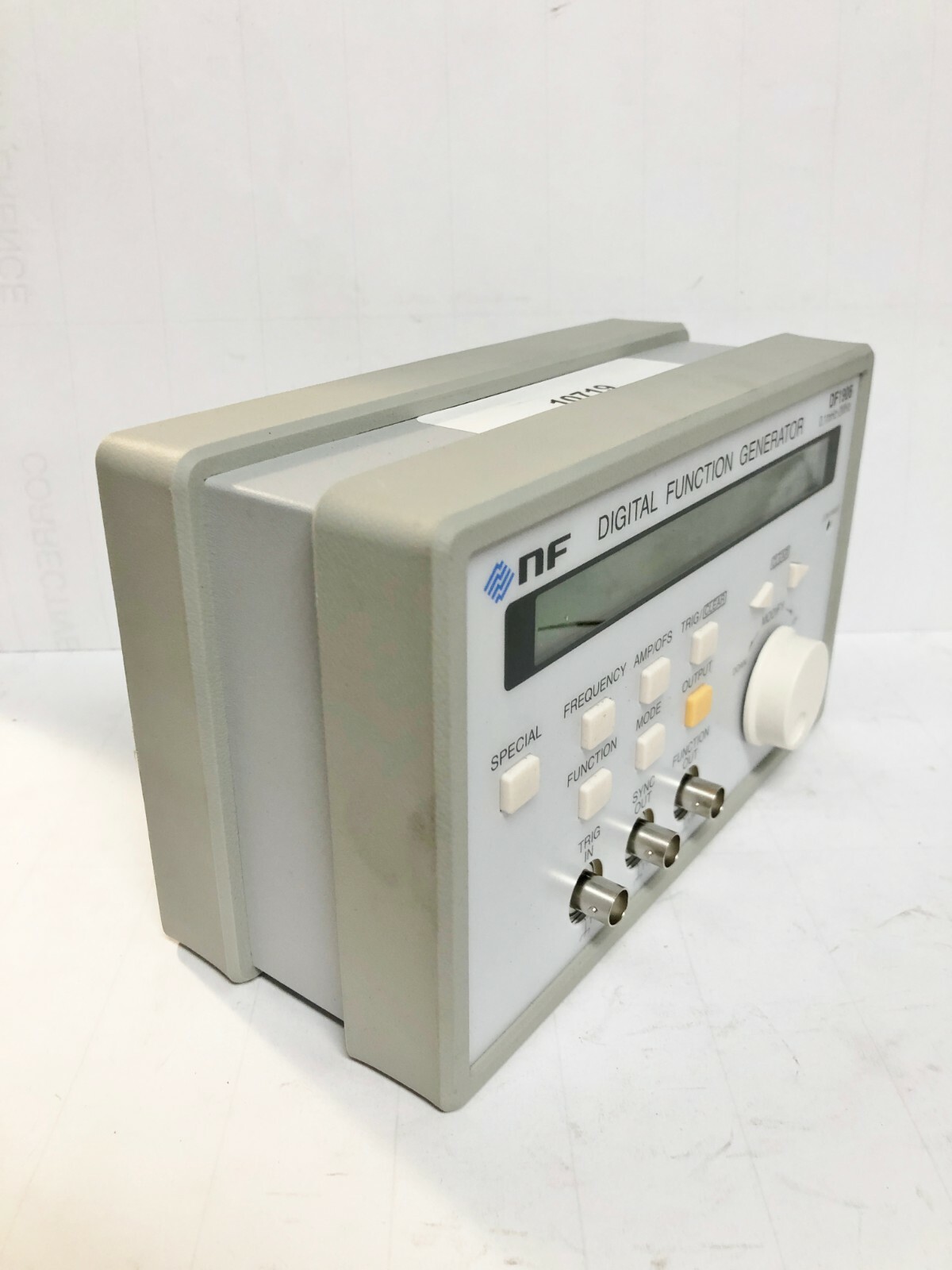 NF DF1906 Digital Function Generator #10719 | eBay