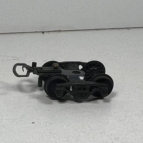 Mantua HO Replacement Truck w/Hook & Loop Coupler Lot Of 1 Train Car ...