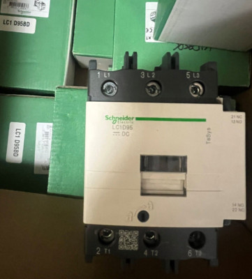 1PCS Brand New Unopened Contactor LC1D95BD Fast Delivery | eBay