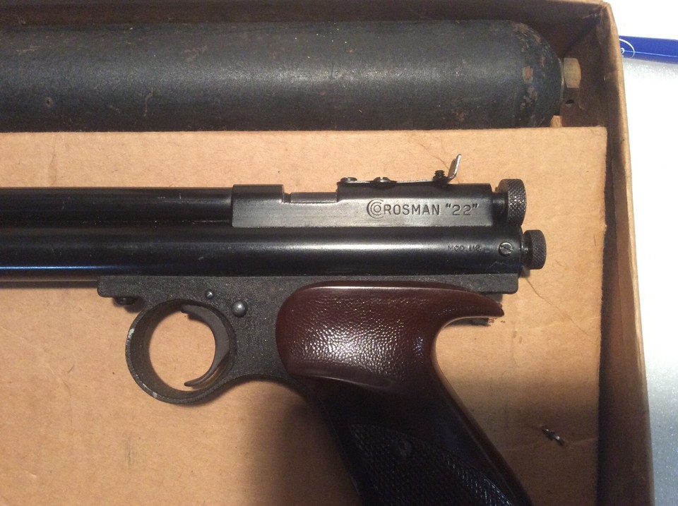 Vtg Crosman Model 112 .22cal Bulk-Fill CO2 Pistol- Excellent, w/Bulk ...