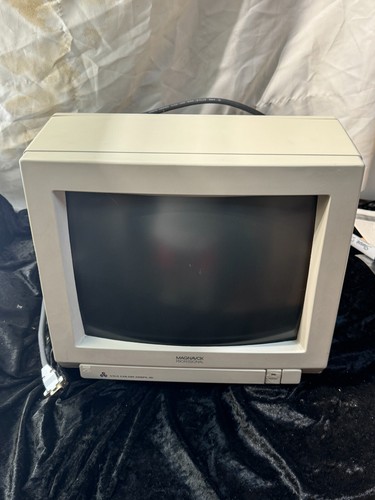 Magnavox Professional VGA Color Display Monitor Model 9CM082-0741 | eBay